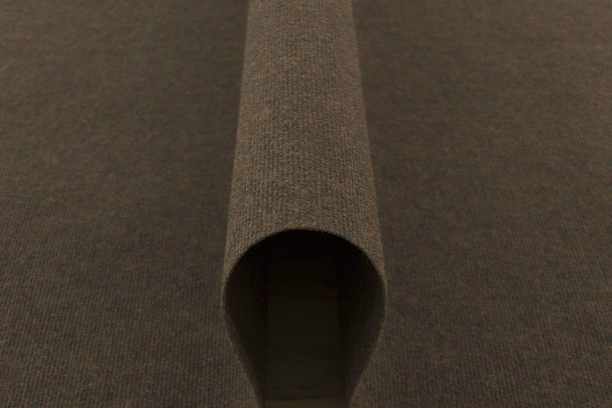 Metrážní koberec Star bez filcu 97 tmavě hnědý - Nej-koberce.cz